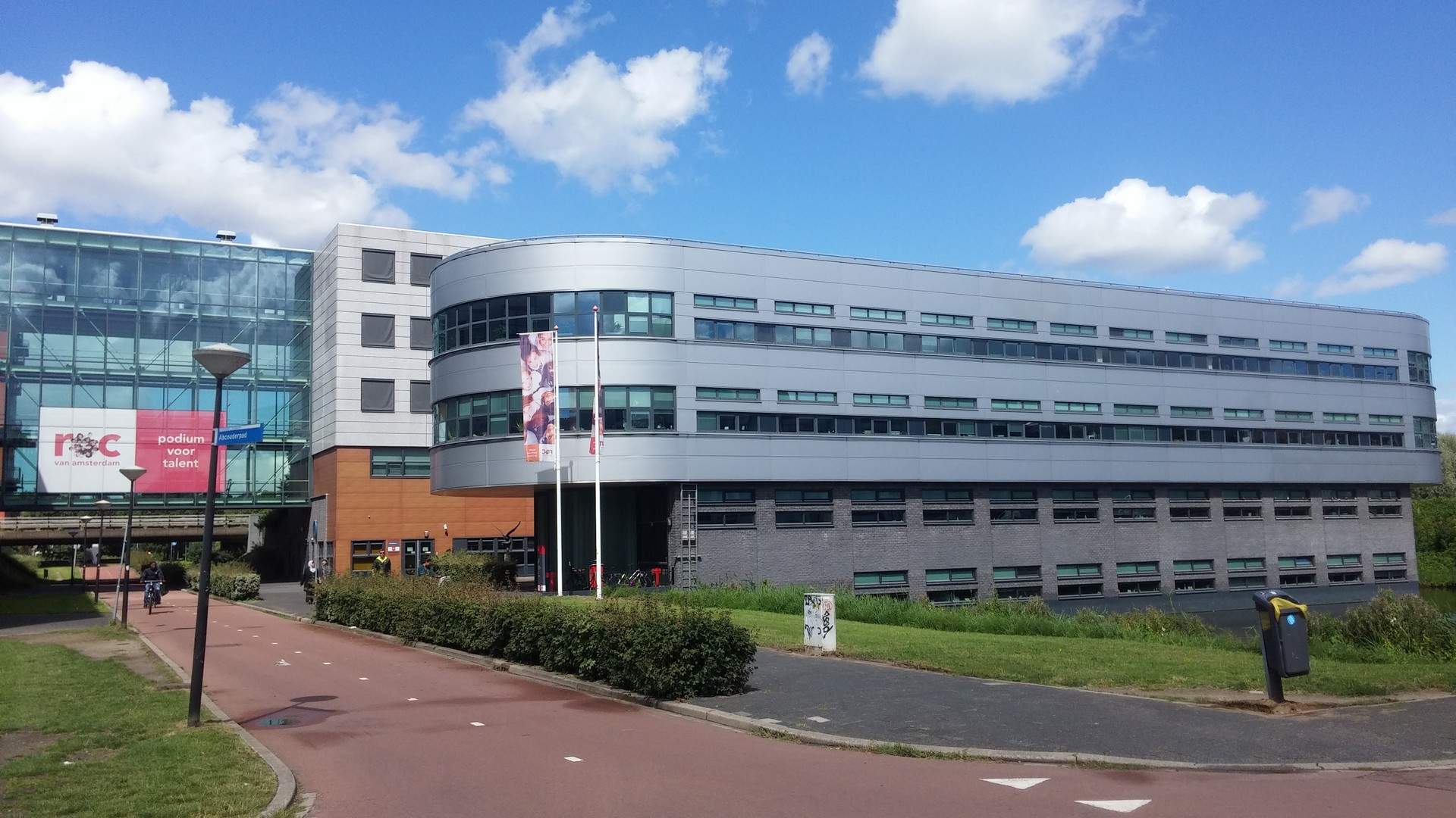 Centrale diensten - ROC van Amsterdam / ROC van Flevoland